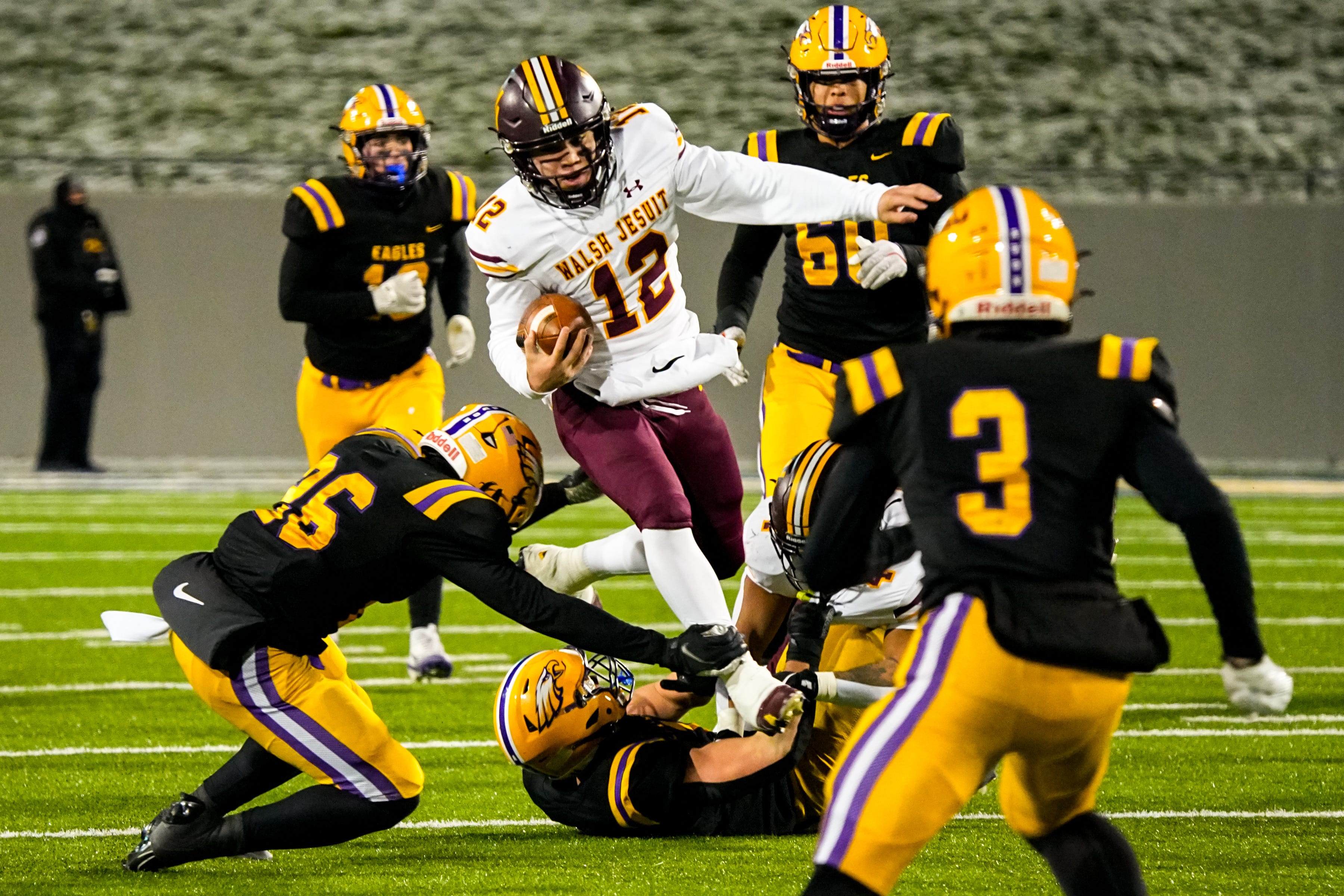 OHSAA football scores. Walsh vs. Avon, Ohio high school recap