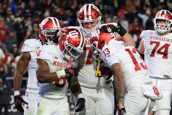 Indiana rolls to 12-0, seals spot in Big Ten title game