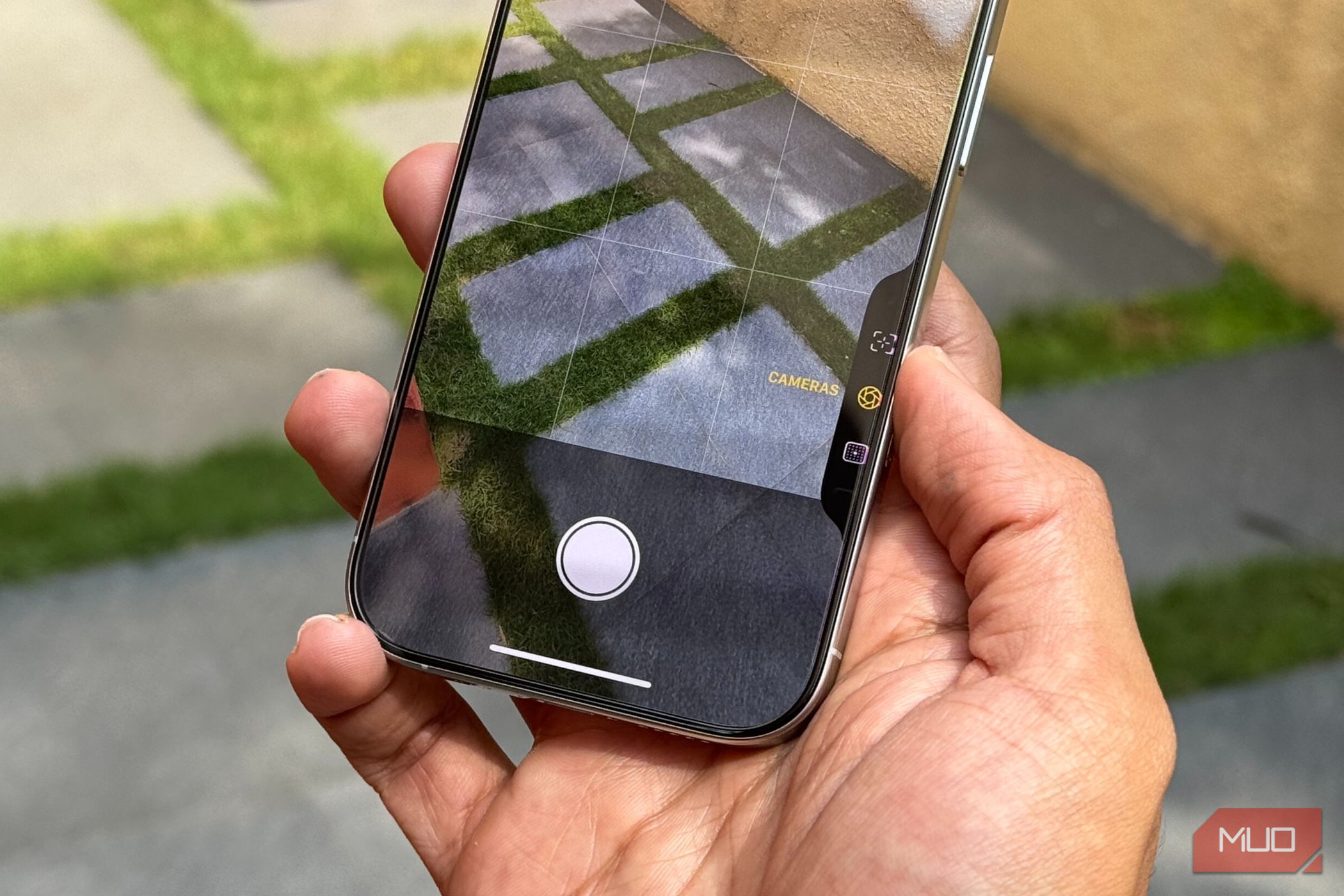 The 8 best apps to identify anything using your phone's camera