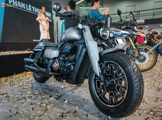 Cruiser V-Twin 400 Cc Ini Muncul di Negara Tetangga, Sekali Full Tank ...