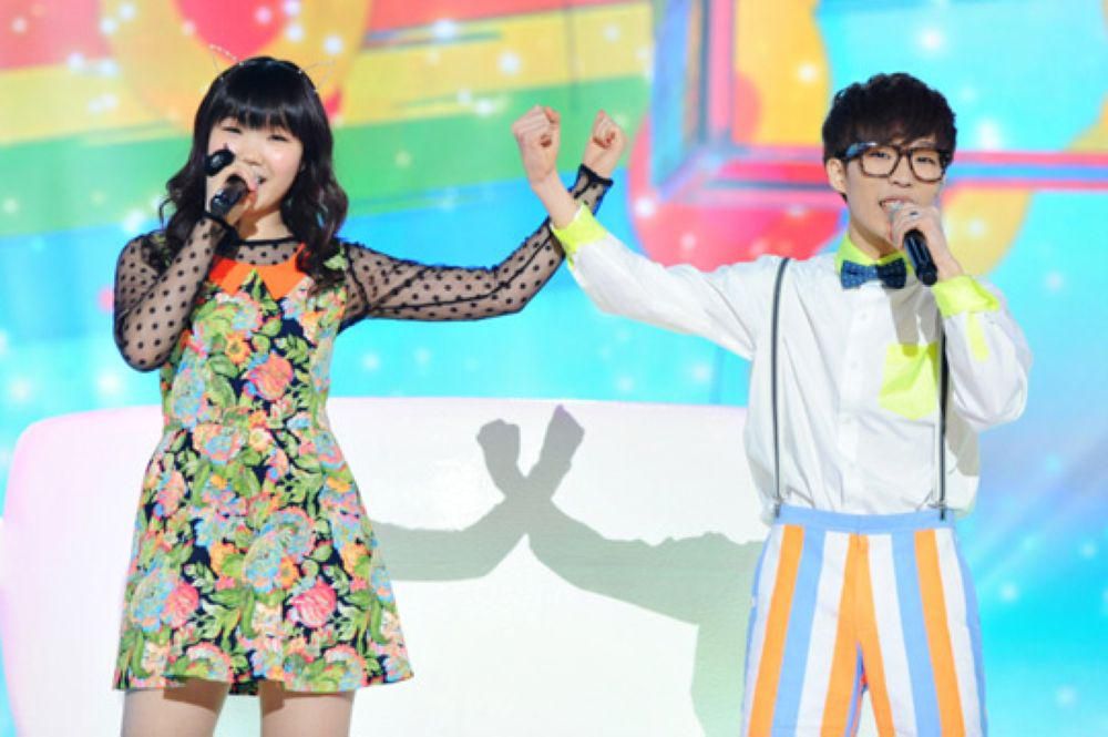 Sibling Goals! 9 Potret Transformasi Chan Hyuk dan Su Hyun 'AKMU'