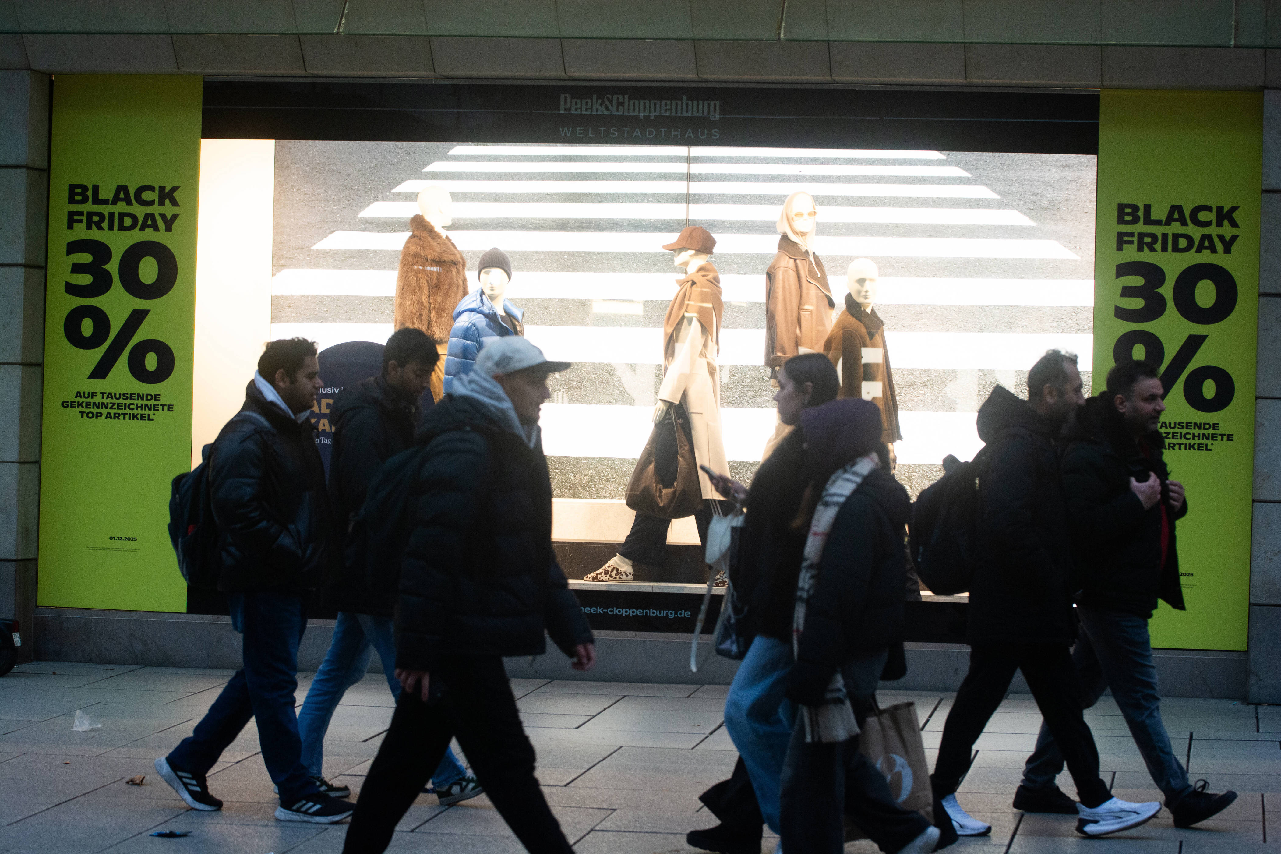 What is Small Business Saturday? All about shopping festival in between ...