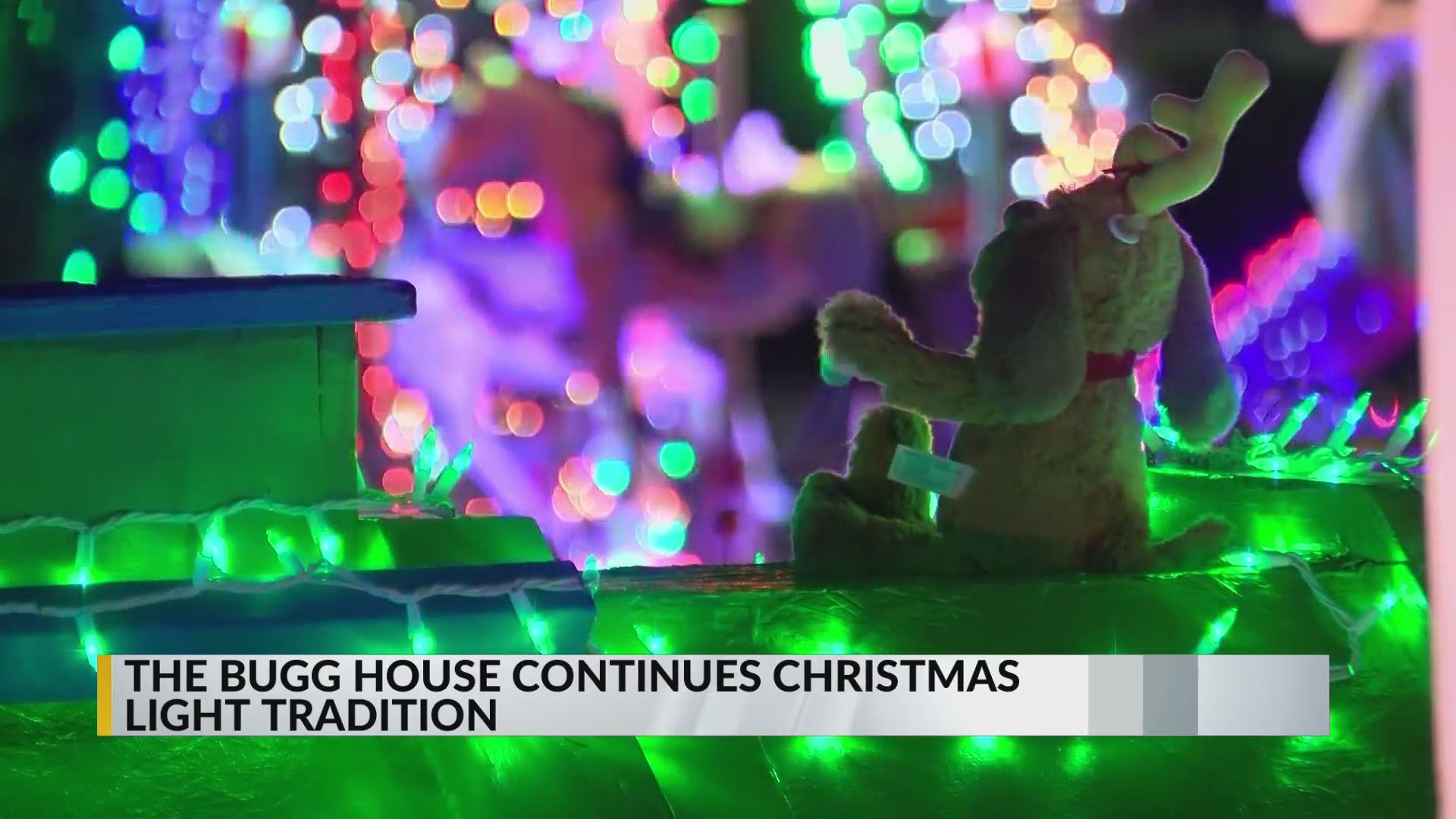 The Bugg House continues Christmas light tradition in Albuquerque
