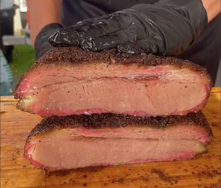 A metric ton of meat: Inside the biggest barbecue tailgate at Texas A&M ...