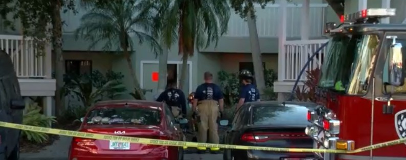 30+ displaced after fire spread through Manatee County apartment building