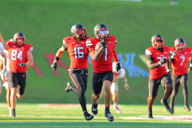 Lamar Cardinals ready for Wildcats in FCS national playoffs