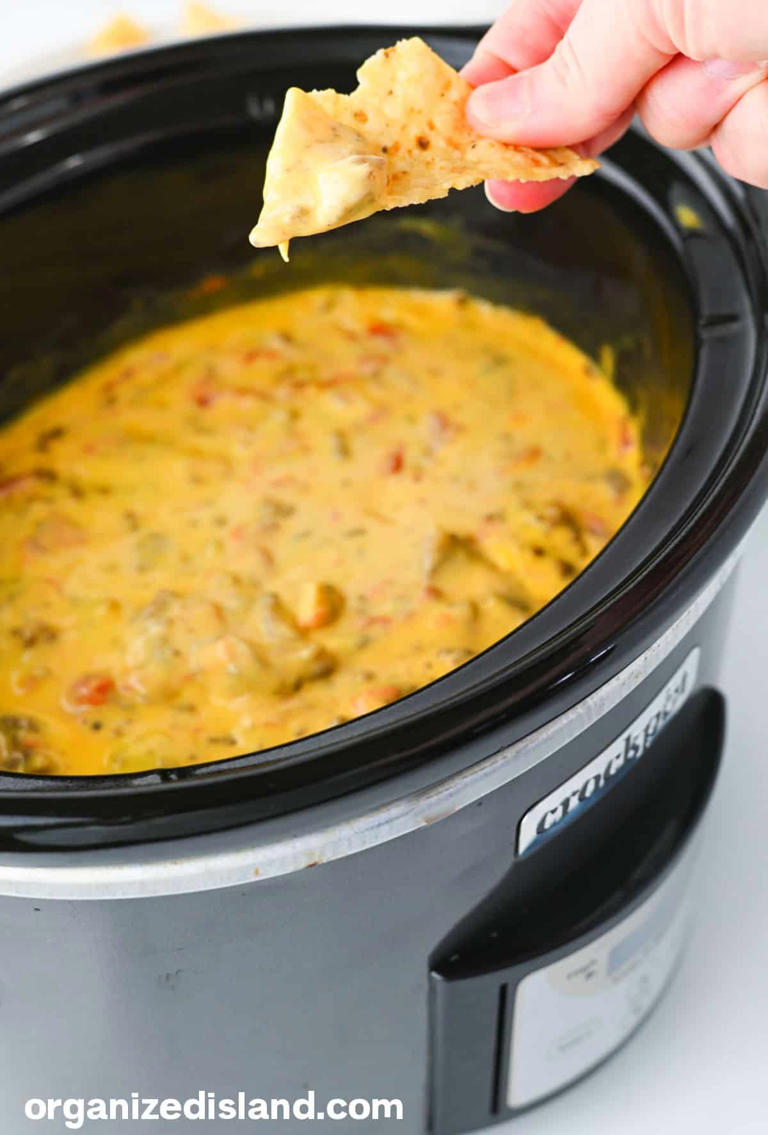 Slow cooker Rotel dip