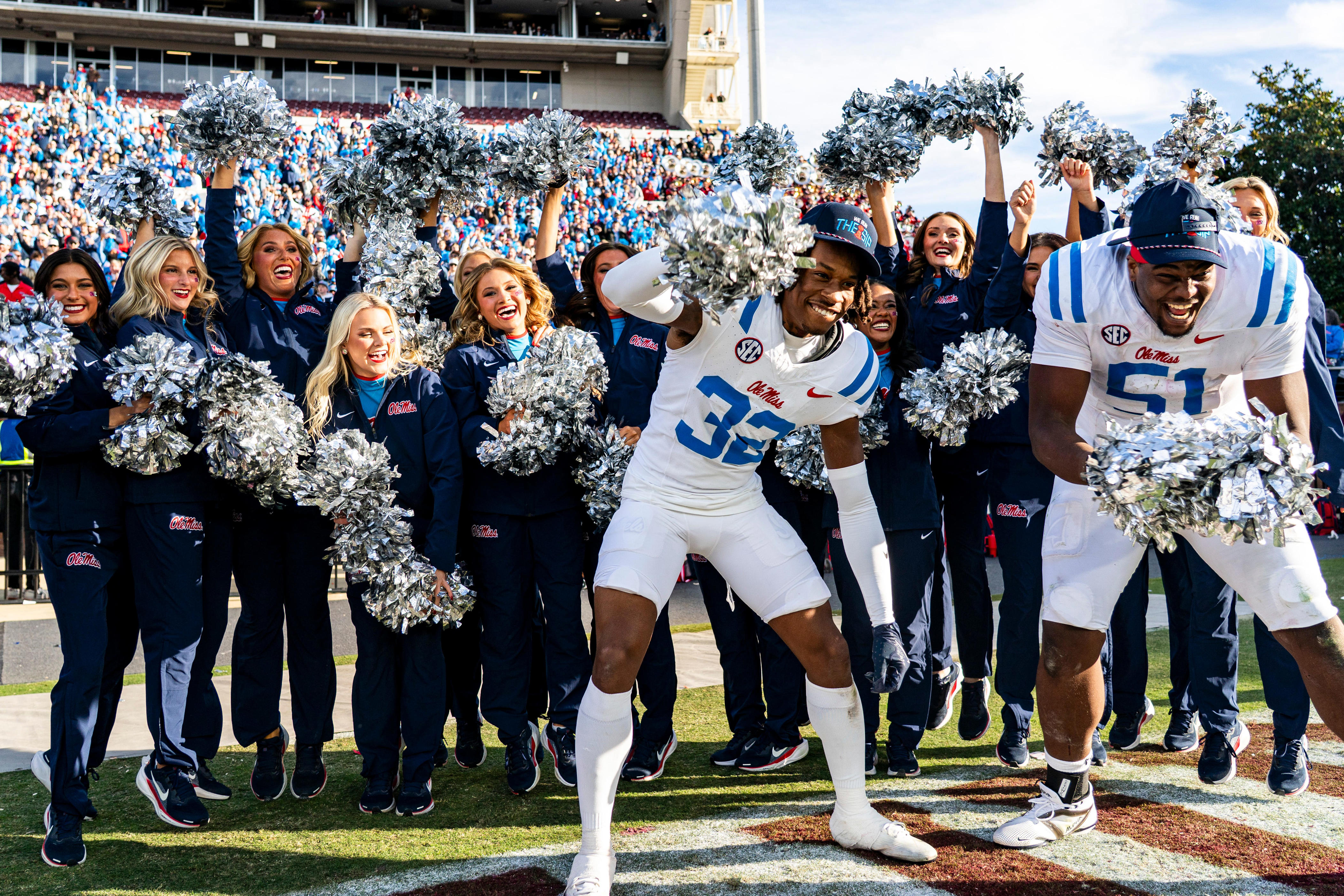 Missouri football gets major portal pickup with Ole Miss cornerback