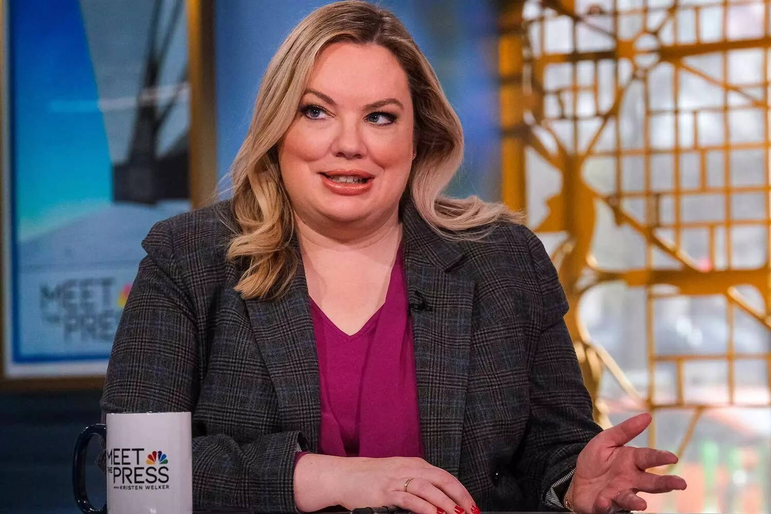 NYT female reporter Katie Rogers and President Donald Trump's ugly ...