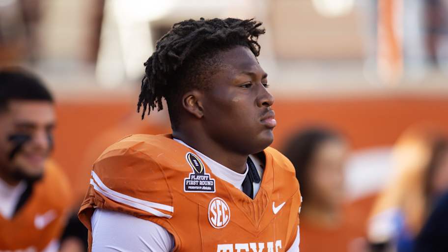 Anthony Hill Jr. Status Still Unclear for Texas Longhorns vs. Texas A&M
