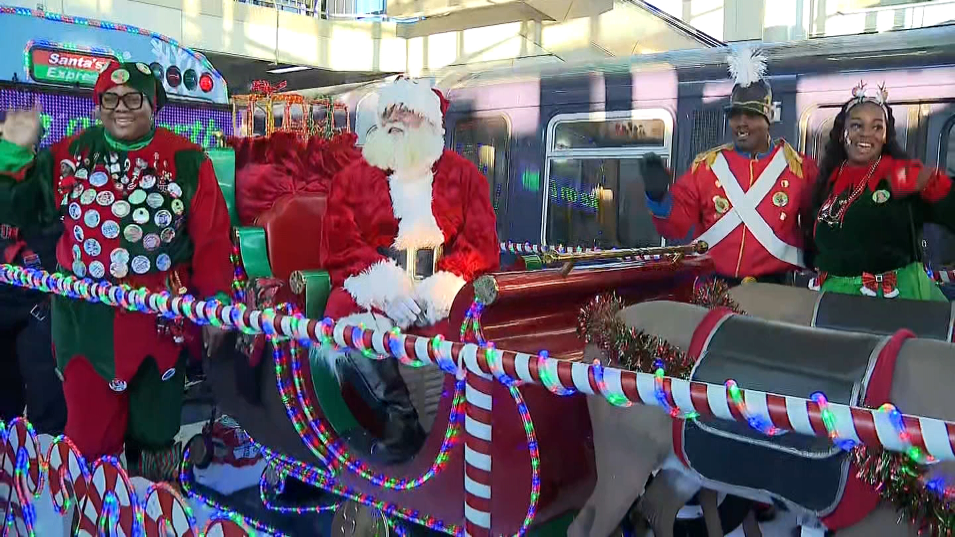 Catch a ride with Santa aboard the CTA Holiday Train and Bus: See the ...