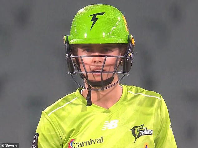 Cricket FARCE as umpires pull players from the field and call off WBBL ...