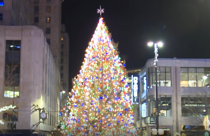 WATCH: Fountain Square Christmas tree lights up to begin the holiday season