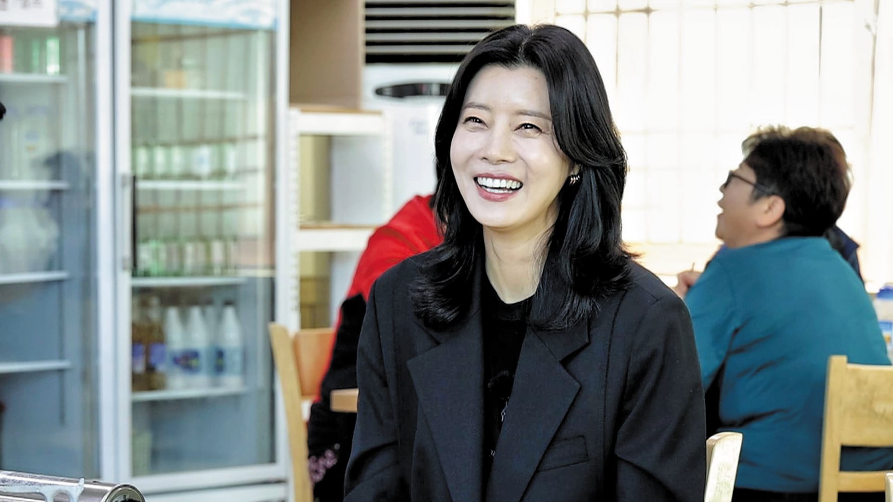 Yoo Sun Emphasizes Soybean Meal Benefits on TV Chosun Show