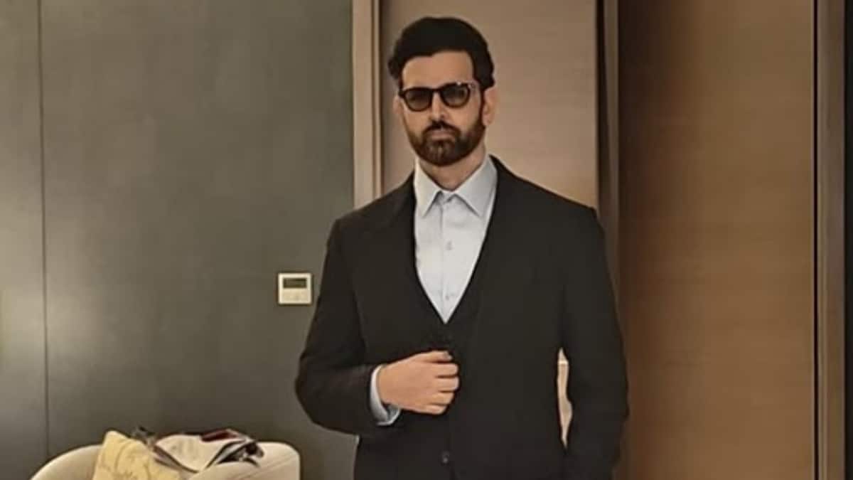 Hrithik Roshan Invests ₹28 Crore In Juhu Office Space As Roshan Family ...