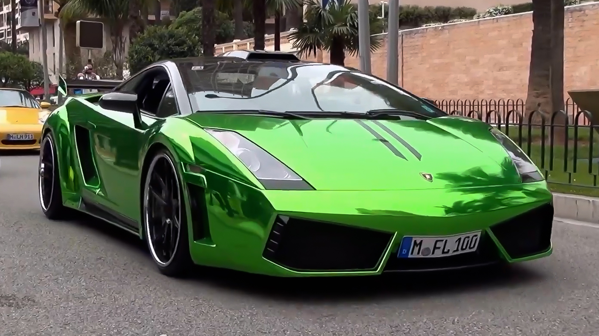 Wrapped Supercar Shining at Top Marques Event