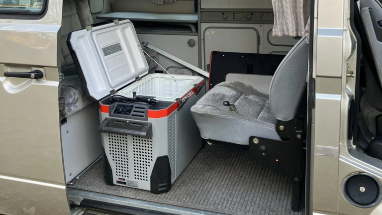 The Stout Scarab Is The World's First Minivan With A Rear-Mounted V8