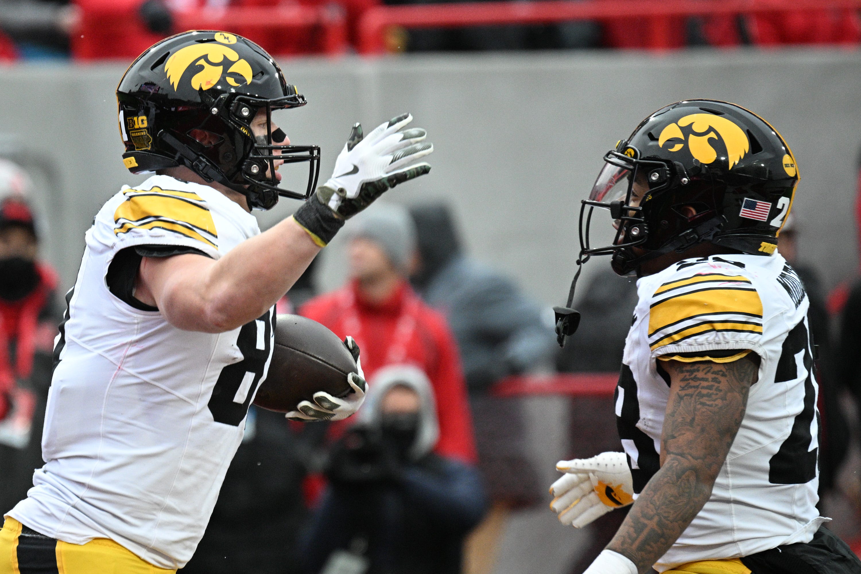 Iowa football re-enters ESPN Power Rankings after strong finish