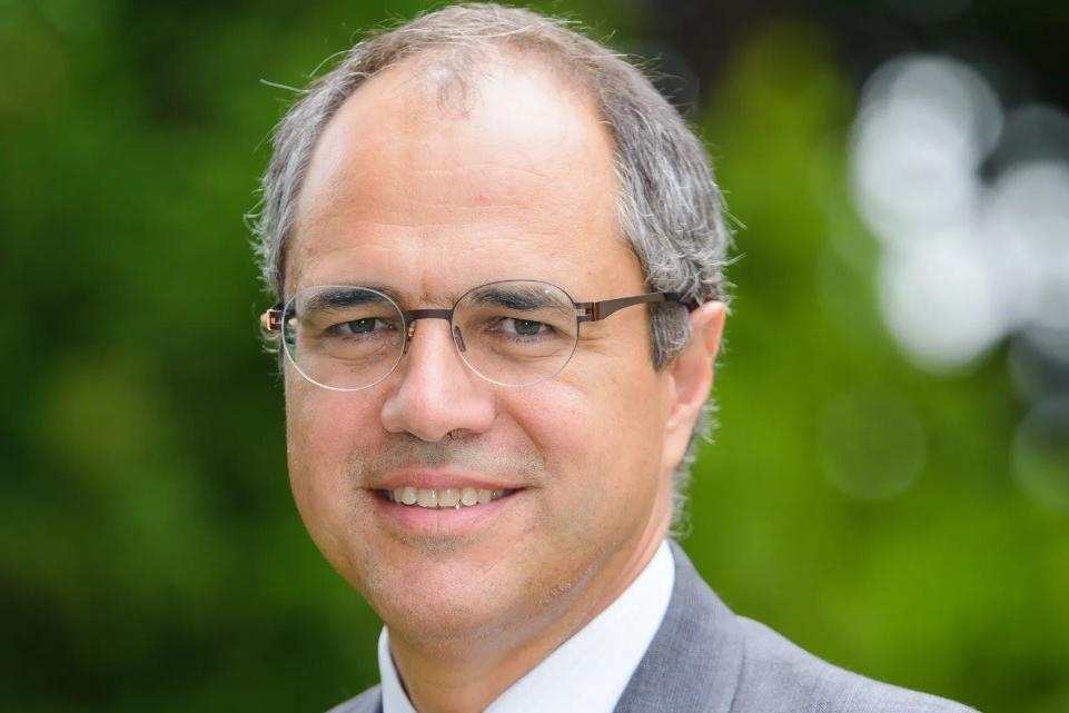 Member of Burnley FC's board of directors leaves his role after five years