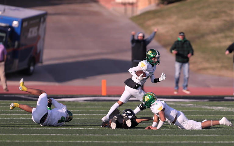 Who's gonna win? Our picks for high school football fourth-round ...