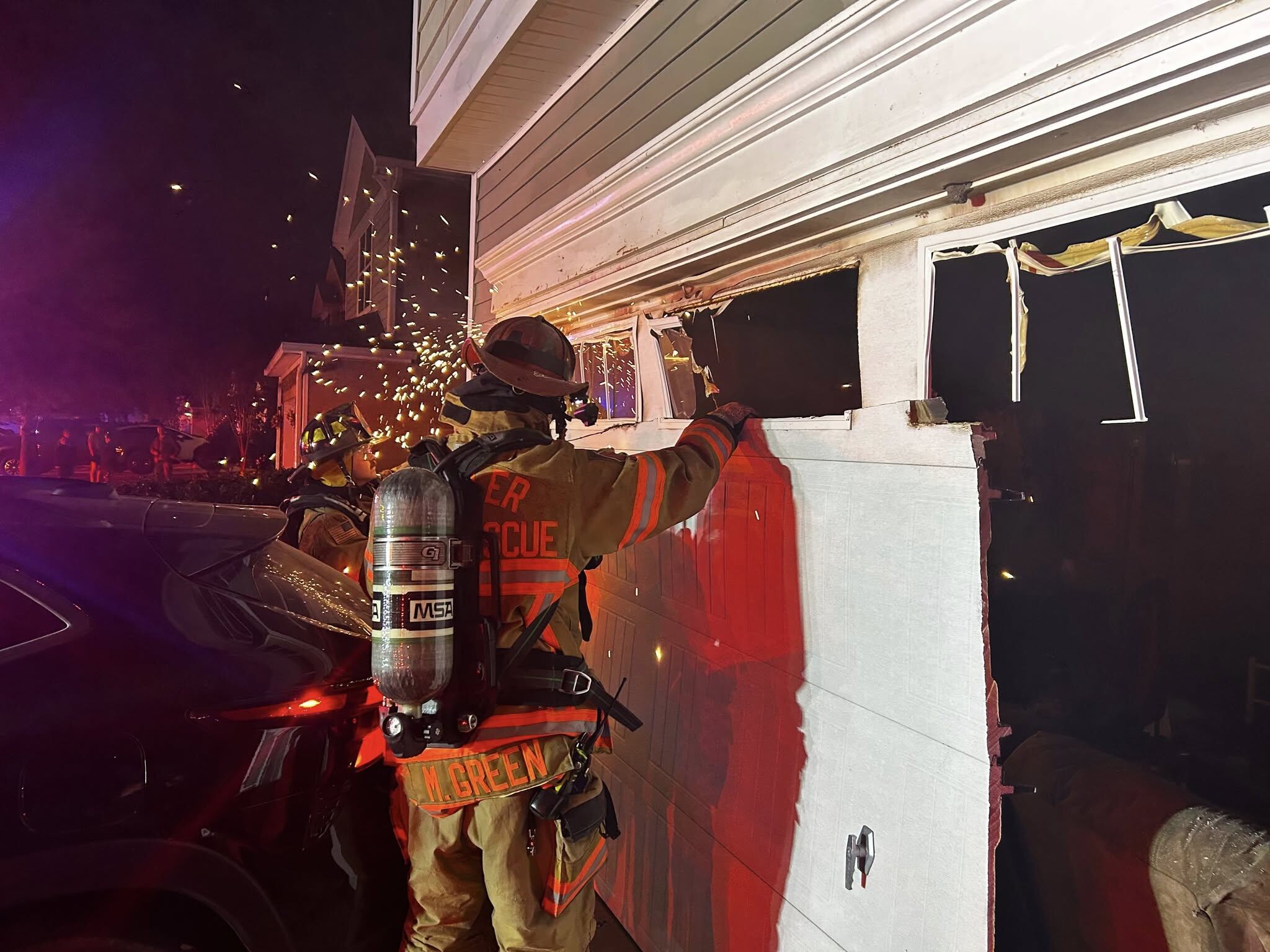 Pooler firefighters extinguish house fire on Hamilton Grove Drive