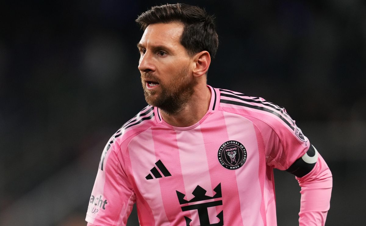 Is Lionel Messi playing today for Inter Miami vs NYCFC in 2025 MLS ...