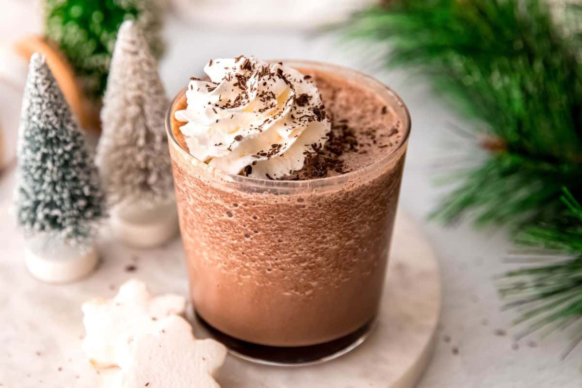 10 Kid-Friendly Christmas Drinks That Make the Holidays Extra Fun
