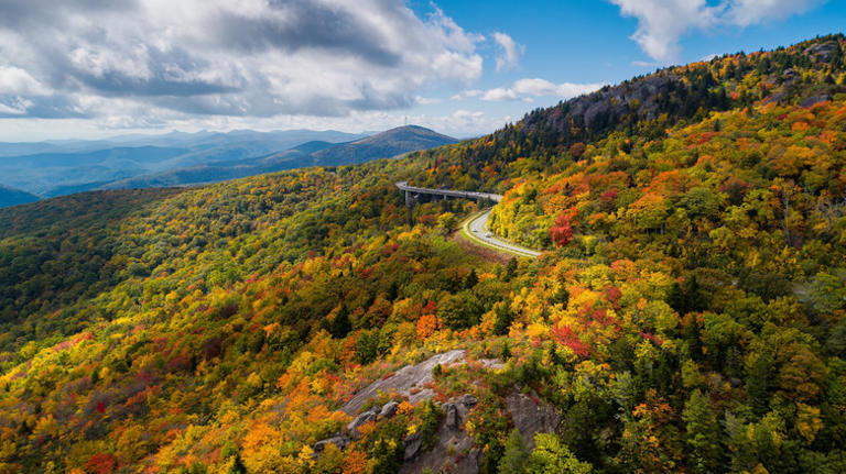 The 5 Best Car Camping Spots For A Blue Ridge Parkway Road Trip