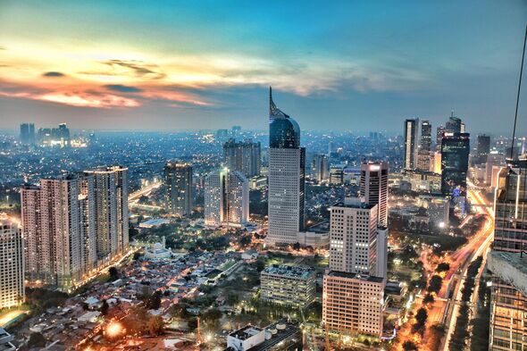 The metropolis with 42m people that just overtook Tokyo to become world ...