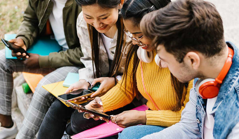 Meta starts booting under-16s as Australia enforces world-first social ...