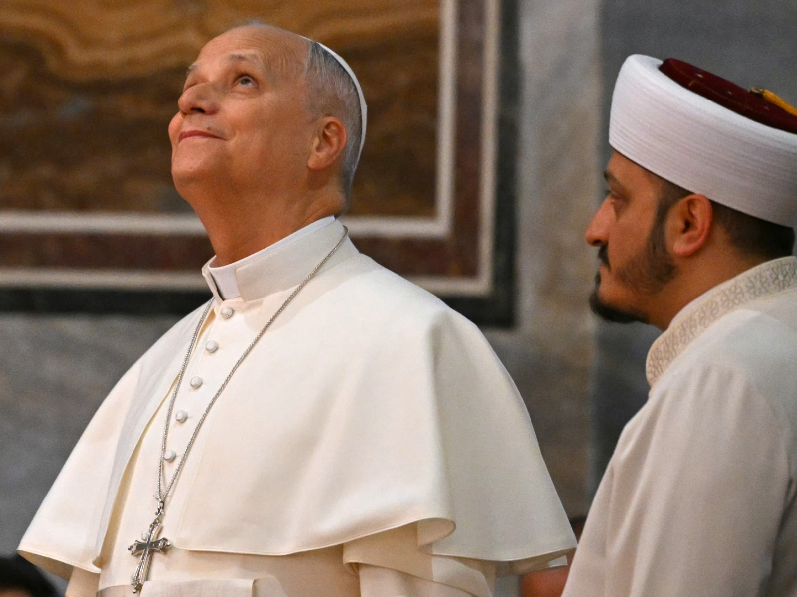 Papst Leo XIV. besucht Blaue Moschee in Istanbul