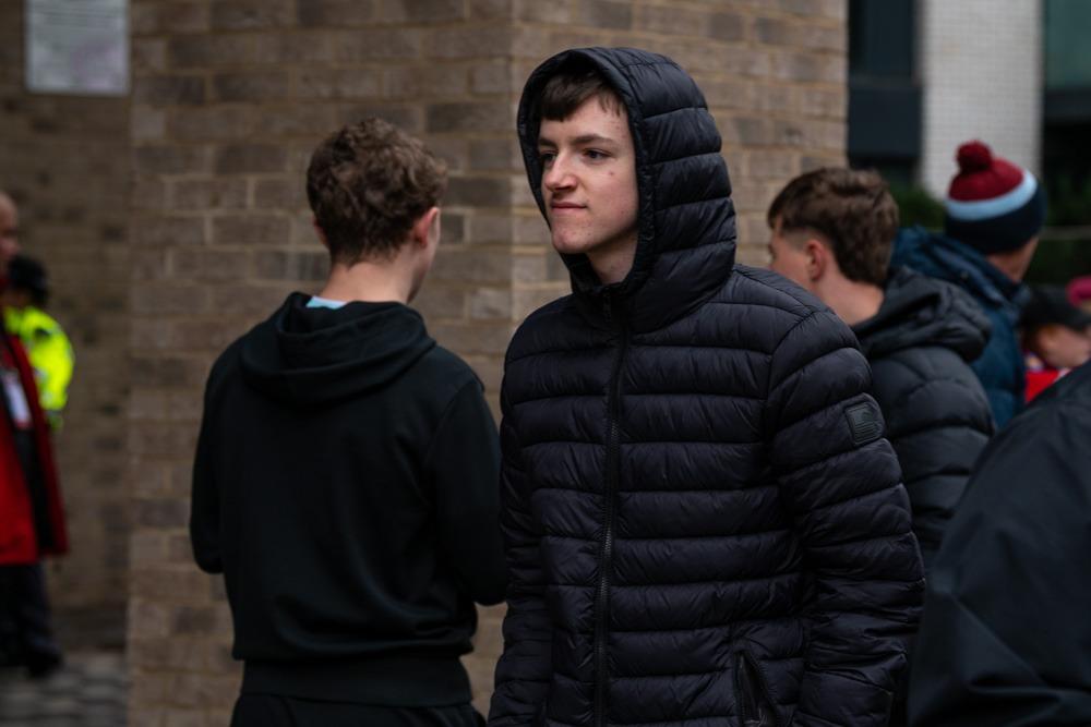 25 photos of Burnley fans arriving at the Gtech for Premier League ...