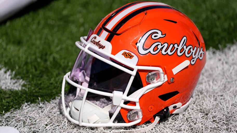 OK State on SI's Score Predictions for Oklahoma State vs. Iowa State