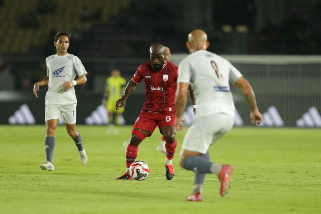 Persis Solo Salahkan Wasit usai Dipermalukan PSM Makassar di Manahan