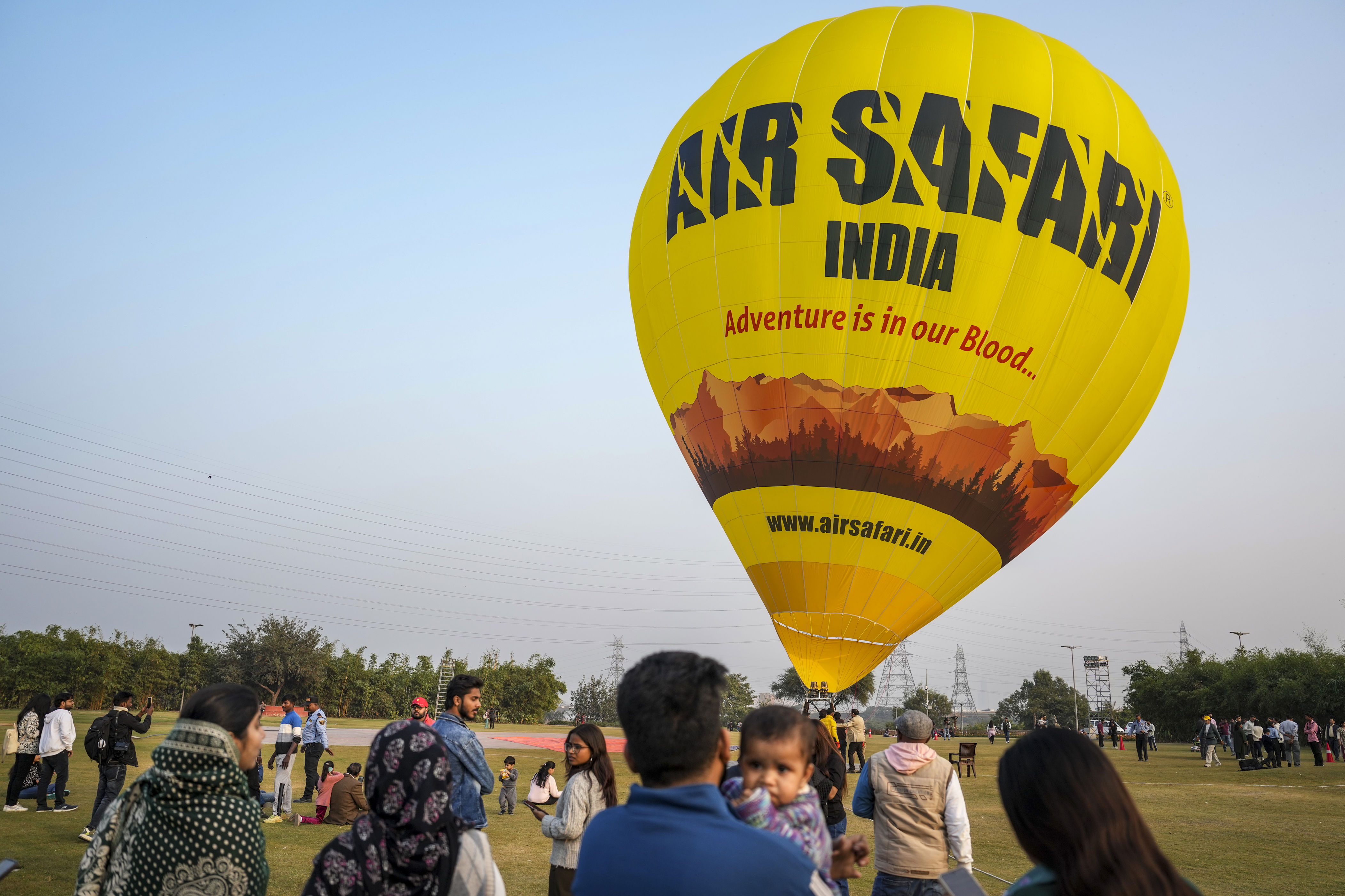Operators mull online ticketing after cold response to hot air balloon ...