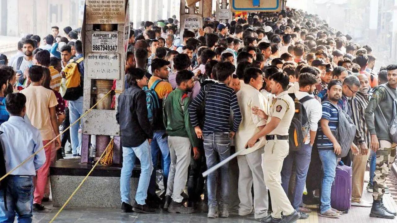 Mumbai Police issues special crowd-control plan for Mahaparinirvana Day ...