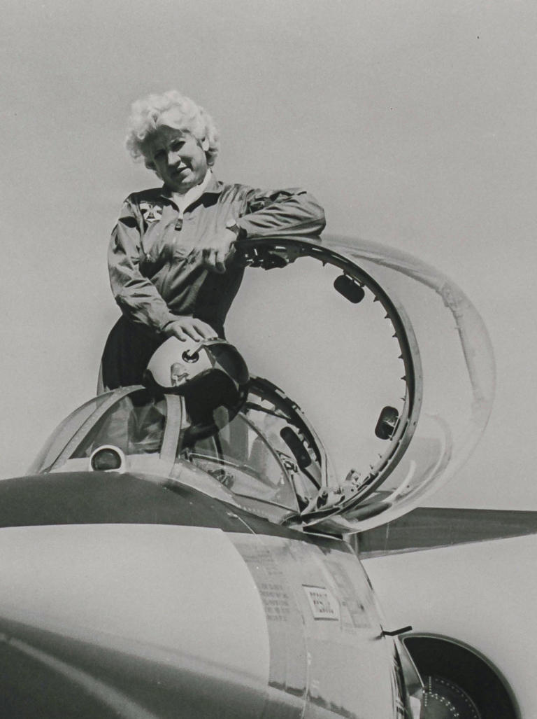 The Missile With a Woman In It, The Story of Jacqueline Cochran and the ...