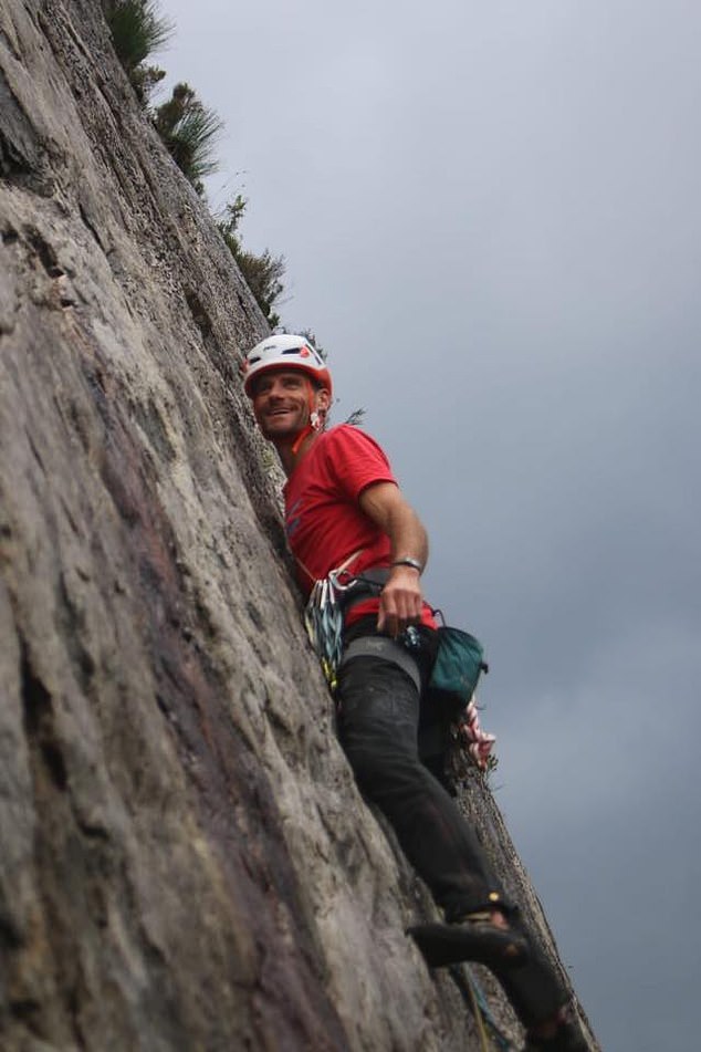 It was like Day of the Triffids... mountain rescue team save couple who ...