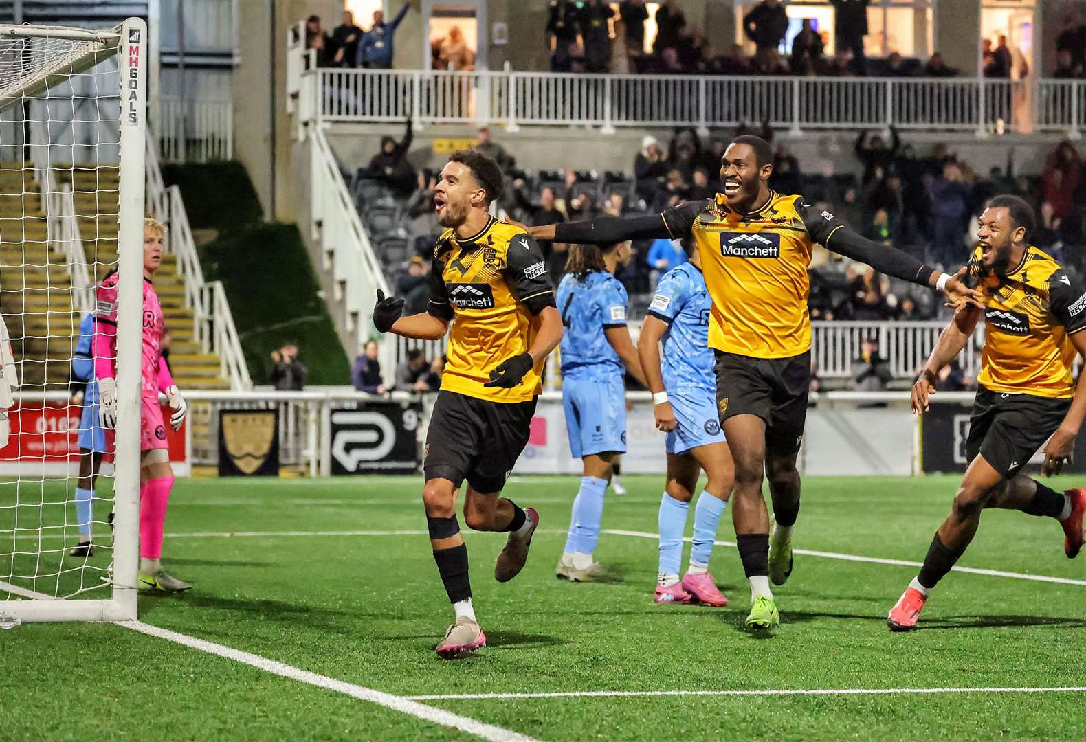 Maidstone United 1 Salisbury 0 match report: TJ Bramble’s brilliant ...