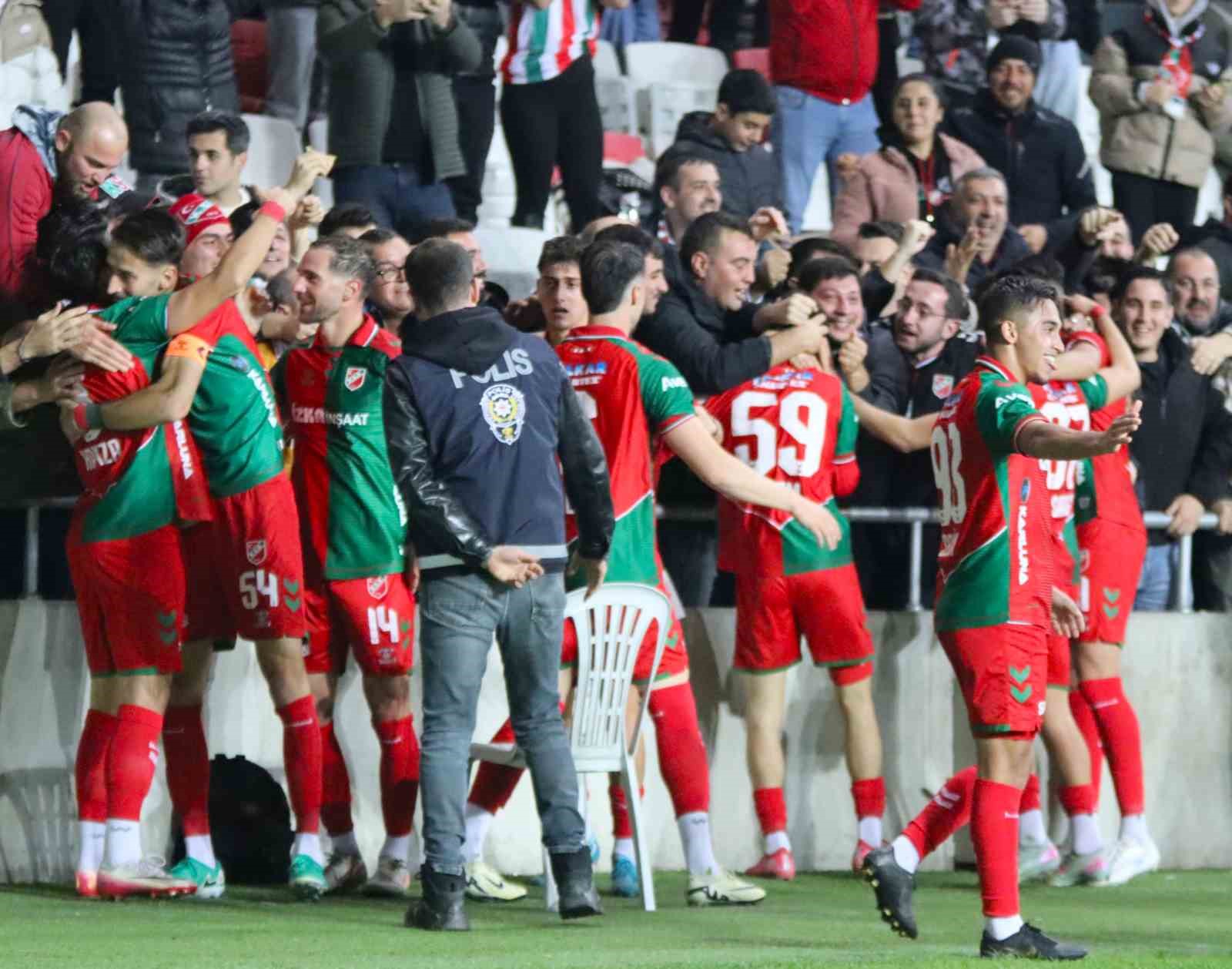 TFF 3. Lig: Karşıyaka: 2 - Denizli İdman Yurdu: 0