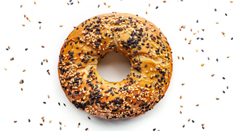 10 Best Bagel Spots In Seattle, According To A Local