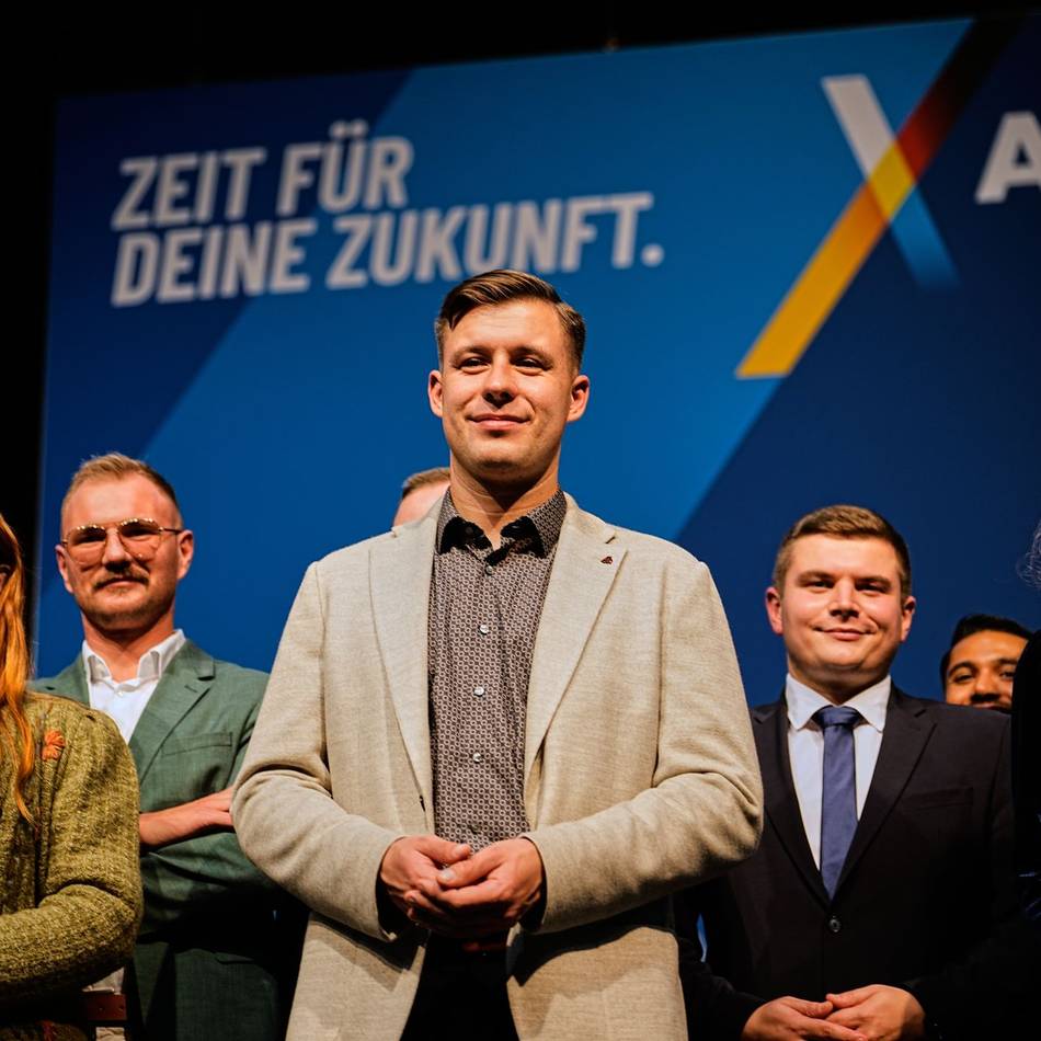 Skurriler Auftritt sorgt für Kritik bei AfD-Jugendkongress