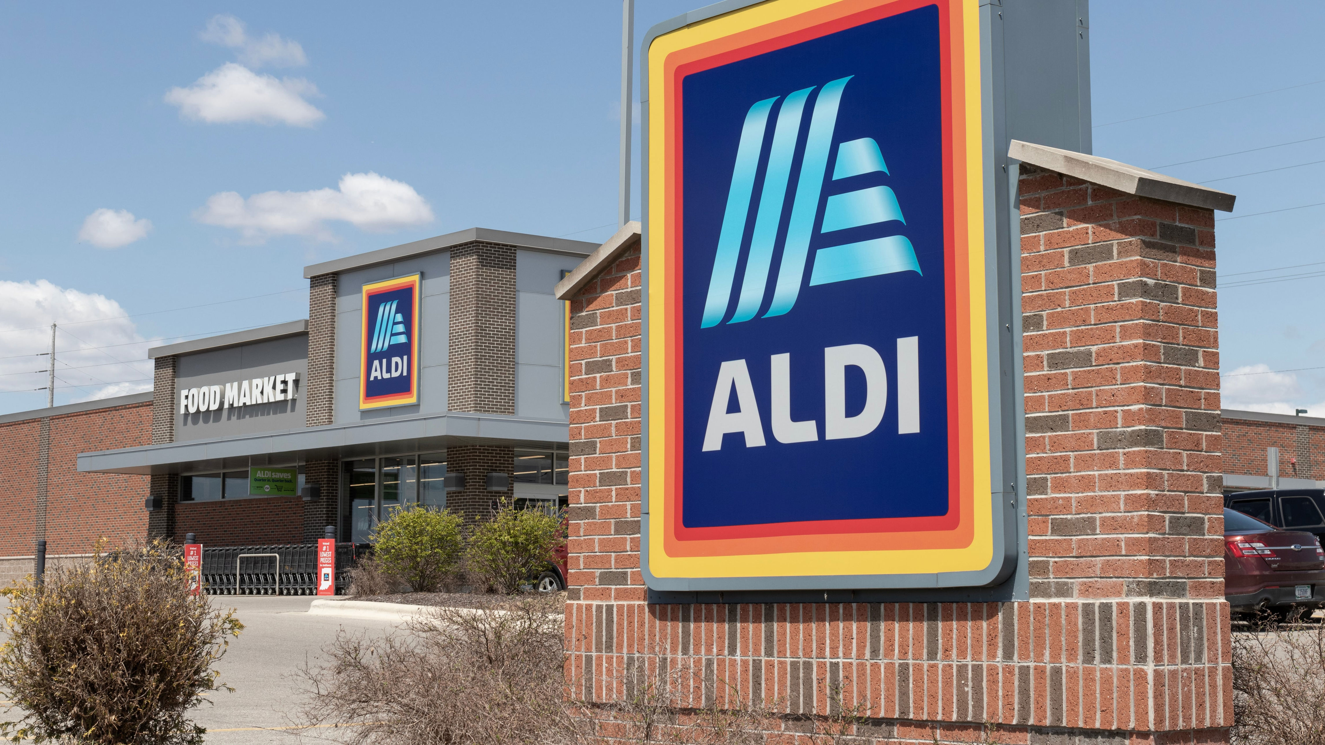 Aldi recalls holiday barks from stores