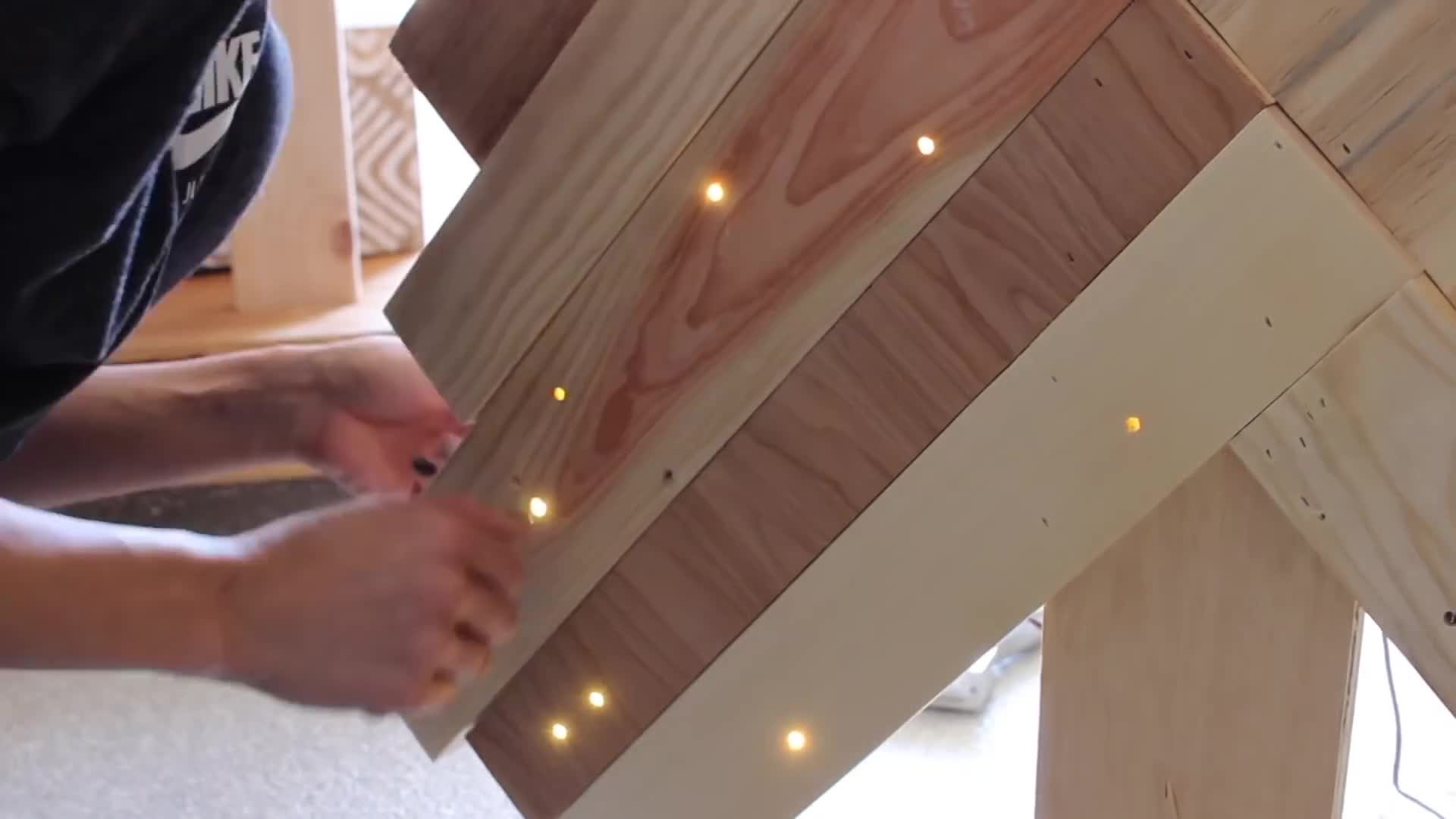 How I built my wood tree from scrap wood