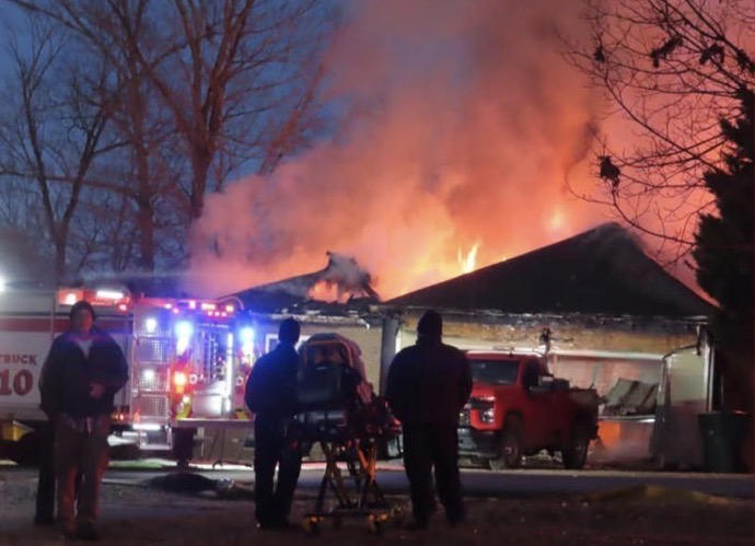 ‘Heroic efforts’: Neighbors save woman from house fire in Graham, fire ...