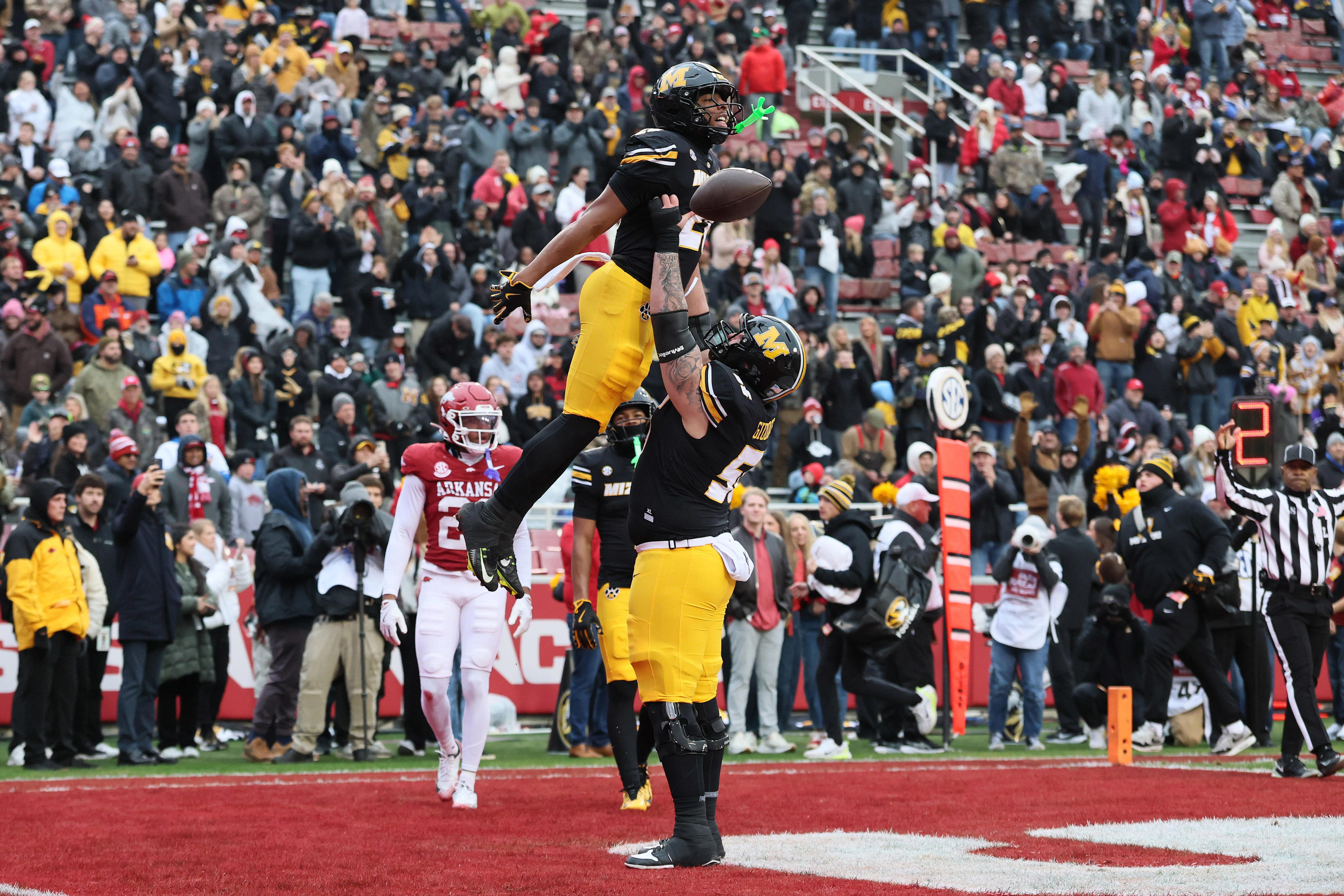 Missouri football is yet to announce starting OL will return. Will they?