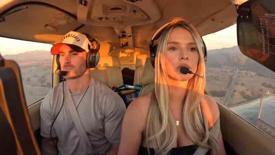 How pilots achieve smooth aircraft landings