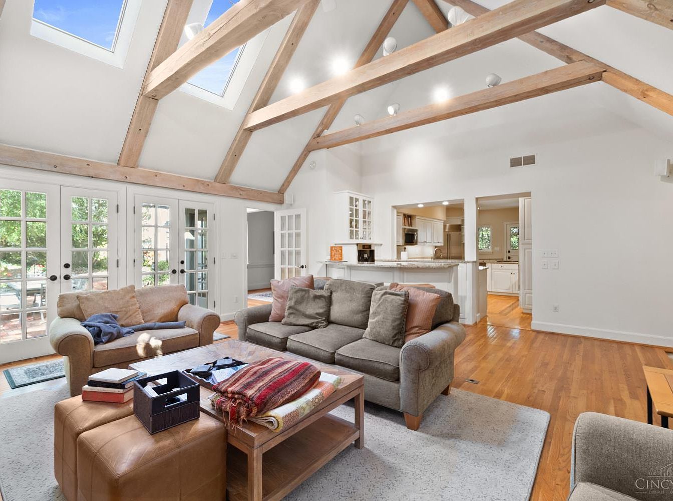 1929 Storybook Tudor in Cincinnati, Ohio With 5 Fireplaces, Vaulted ...