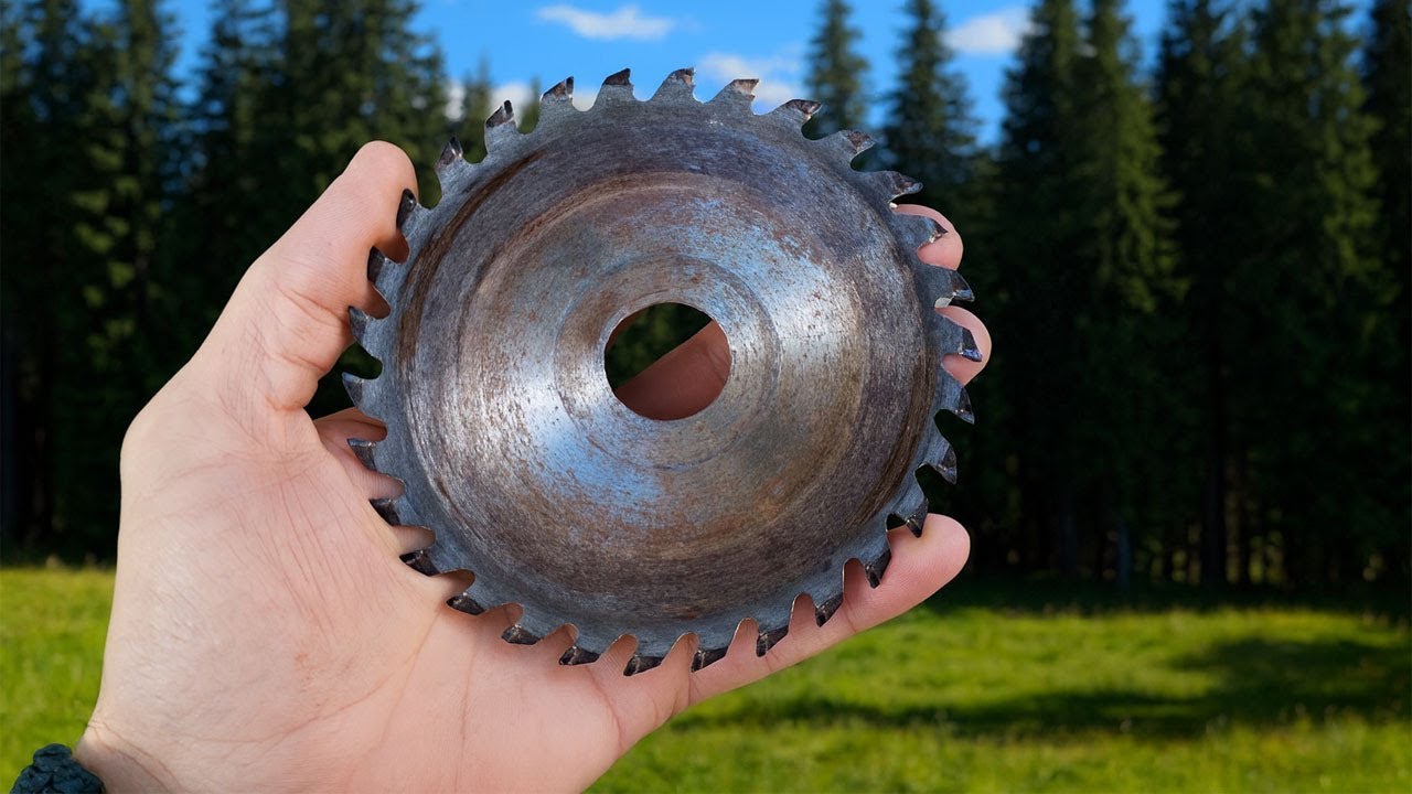 Transforming a rusty saw blade into a versatile DIY hand tool!