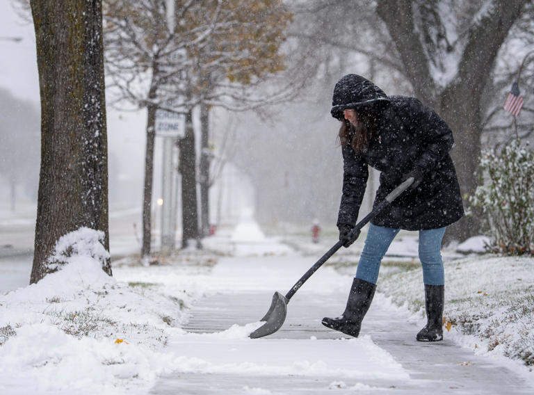 More than 20 Wisconsin counties are under a winter storm warning on Dec ...